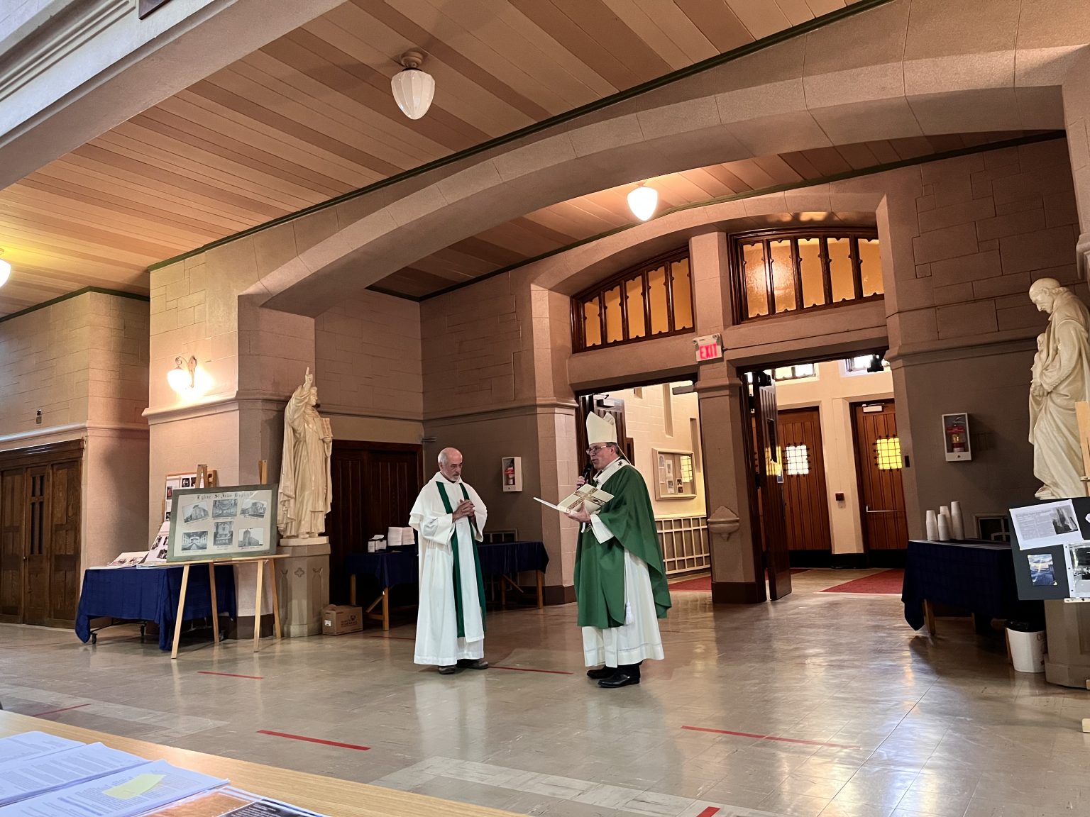 Un roi universel, pour un royaume éternel | Paroisse Saint-Jean ...